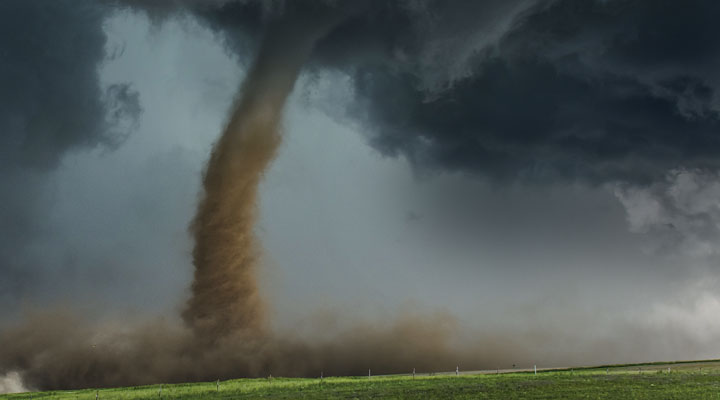 Shifting Twisters | Earth Science Article for Students | Scholastic ...