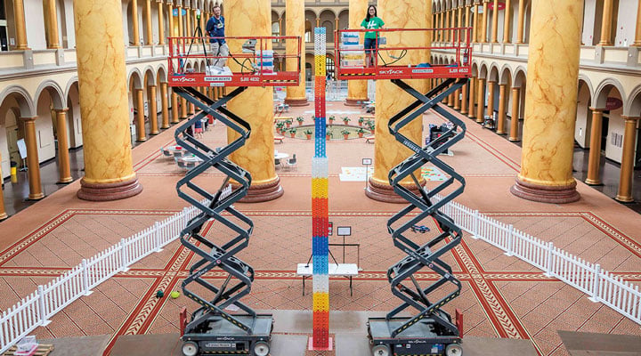 Tallest Domino Tower | Physics Article for Students | Scholastic ...